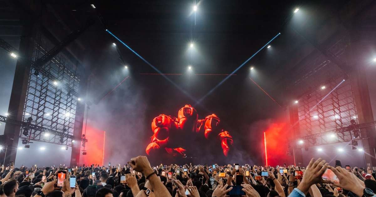 Arca M-SL Live - News - Mixmag Caribbean